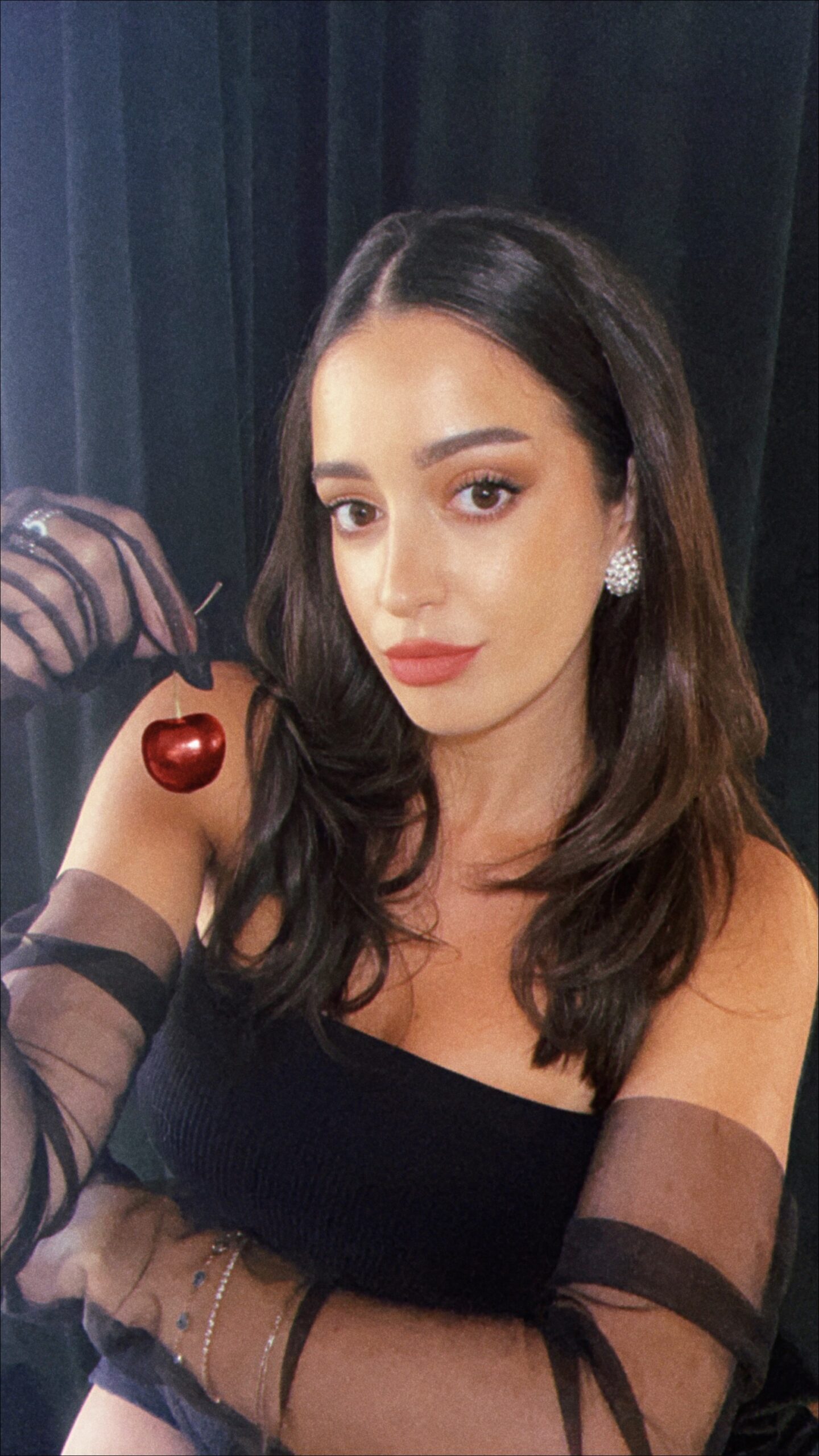 Self Portrait Series | February 2023 - Laura Jade Prado