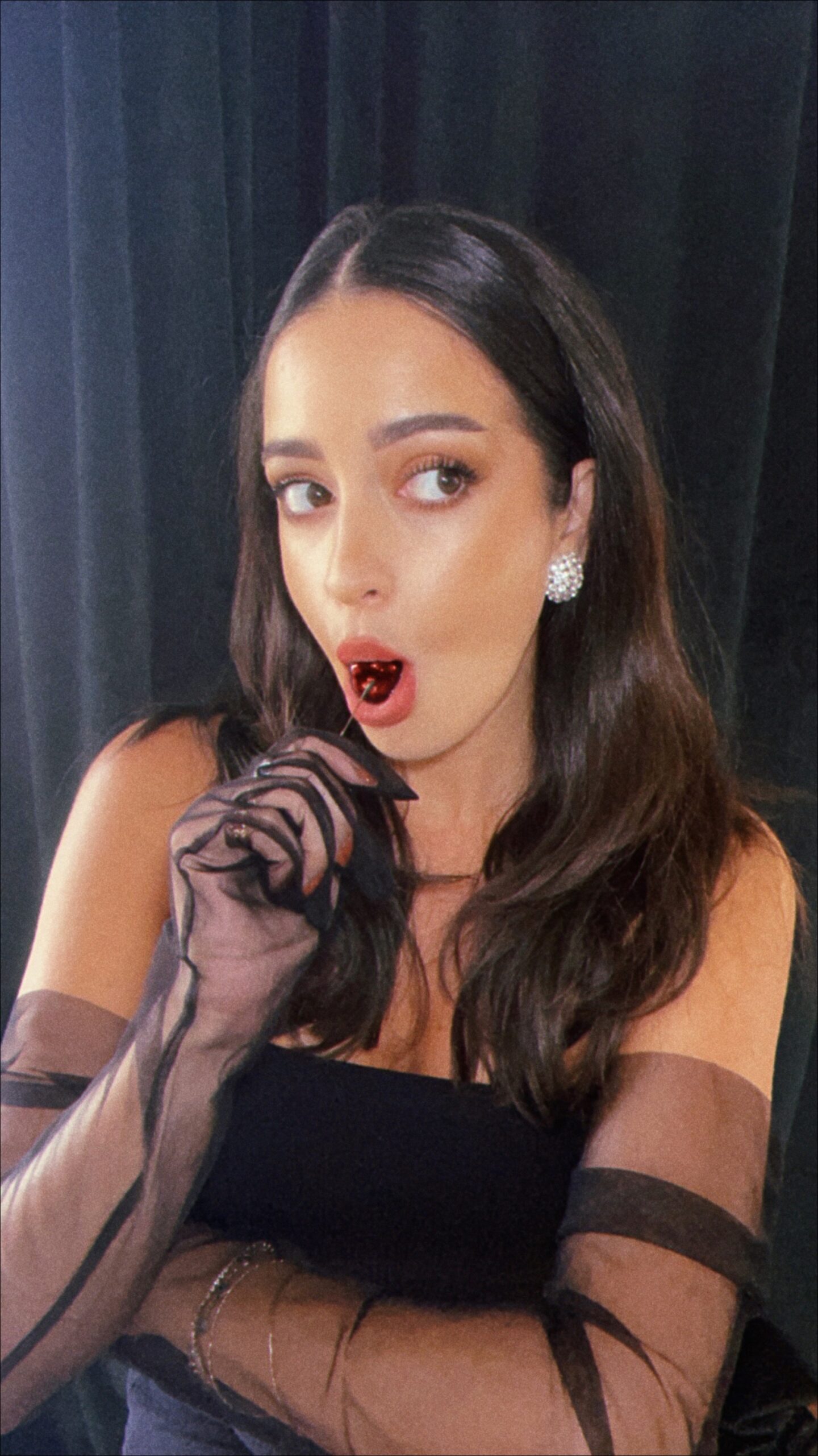 Self Portrait Series | February 2023 - Laura Jade Prado