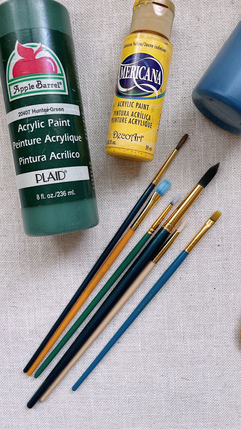 Painted Kraft Paper | Creative Gift Wrapping Ideas - Laura Jade Prado