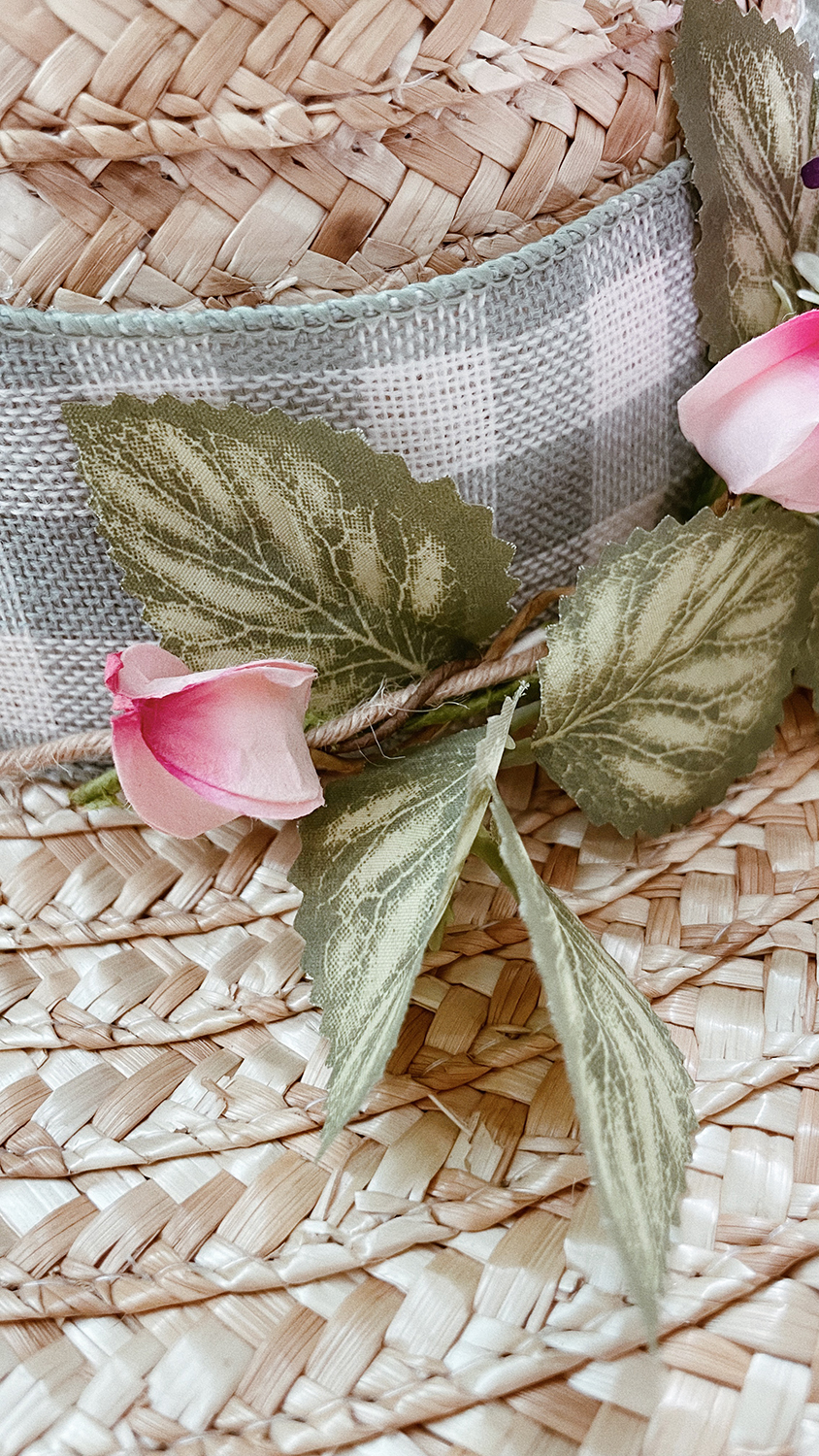 DIY Cottagecore Straw Witch Hat | Renaissance Festival - Laura Jade Prado