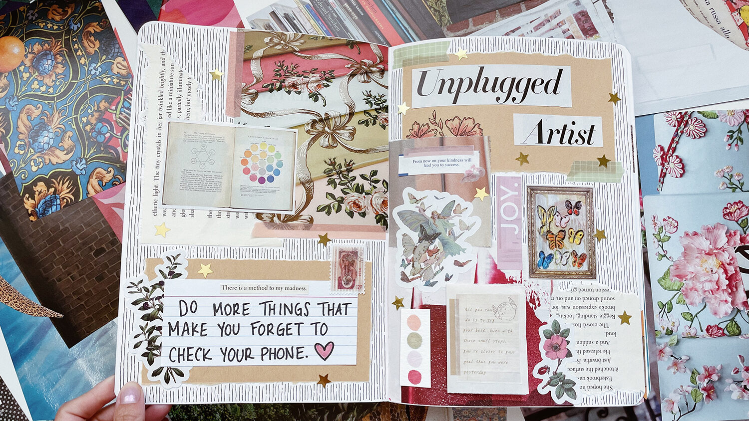 How to Make a Junk Journal + Creative Art Journal Prompts - Laura Jade ...