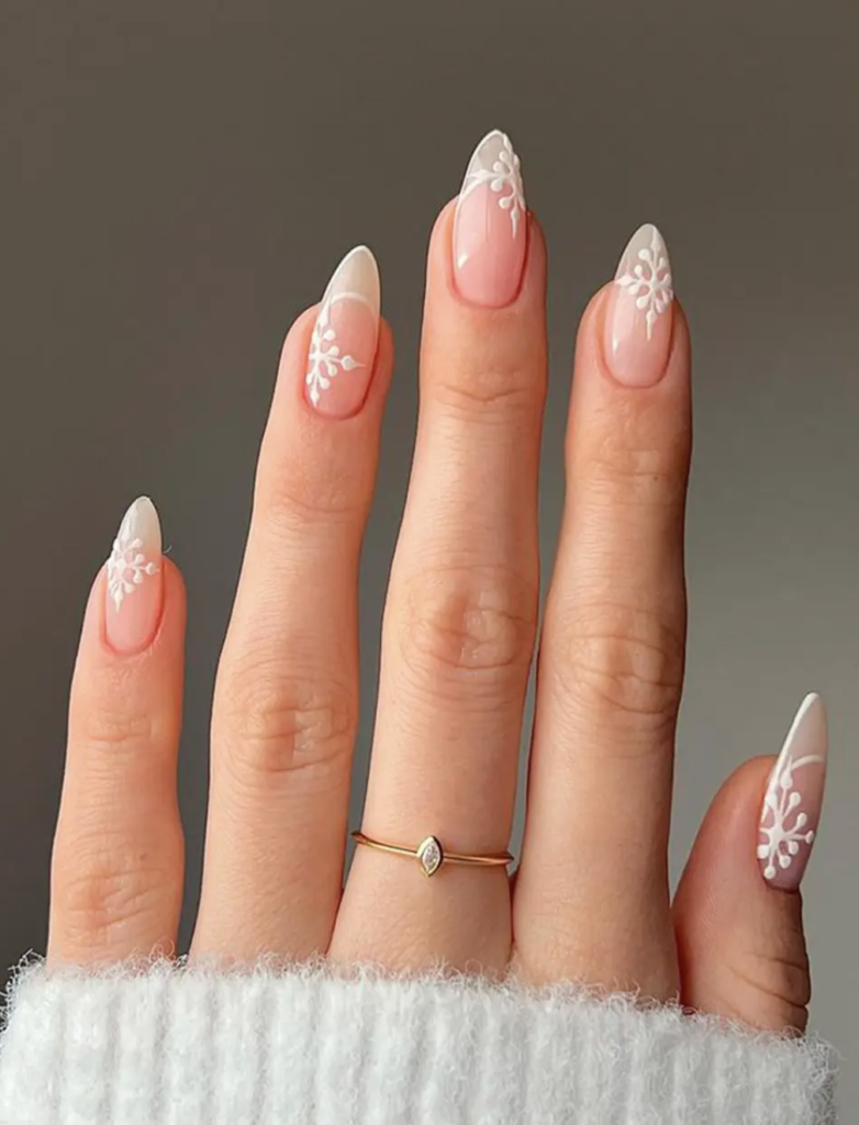Chic Holiday Nails: Level Up Your Manicure with These Sophisticated ...