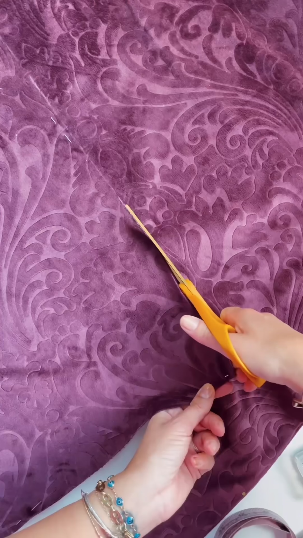 How to Make a Drawstring Bucket Bag | Pattern & Sewing Tutorial - Laura ...